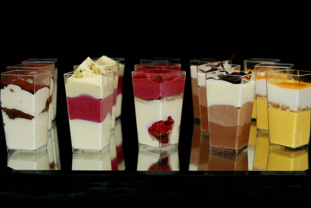 1000+ images about Desserts in a shot glass on Pinterest | Shot glasses ...
